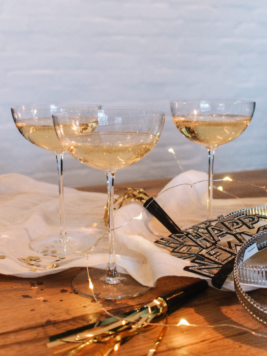 How to Make NYE Fun For the Fam At Home - Andee Layne