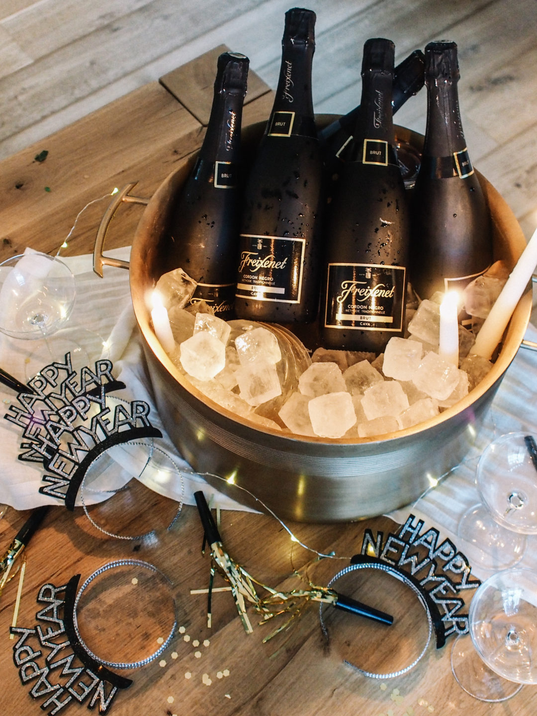 How to Make NYE Fun For the Fam At Home - Andee Layne